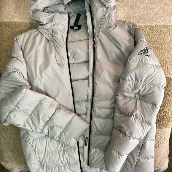 adidas | Jackets & Coats | Light Grey Adidas Puffer Jacketcoat Size L ...
